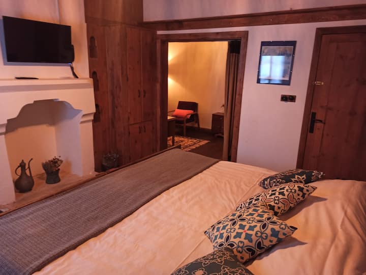 Konak Bindallı
Room 3
Konfor Oda / Comfort Room - Safranbolu