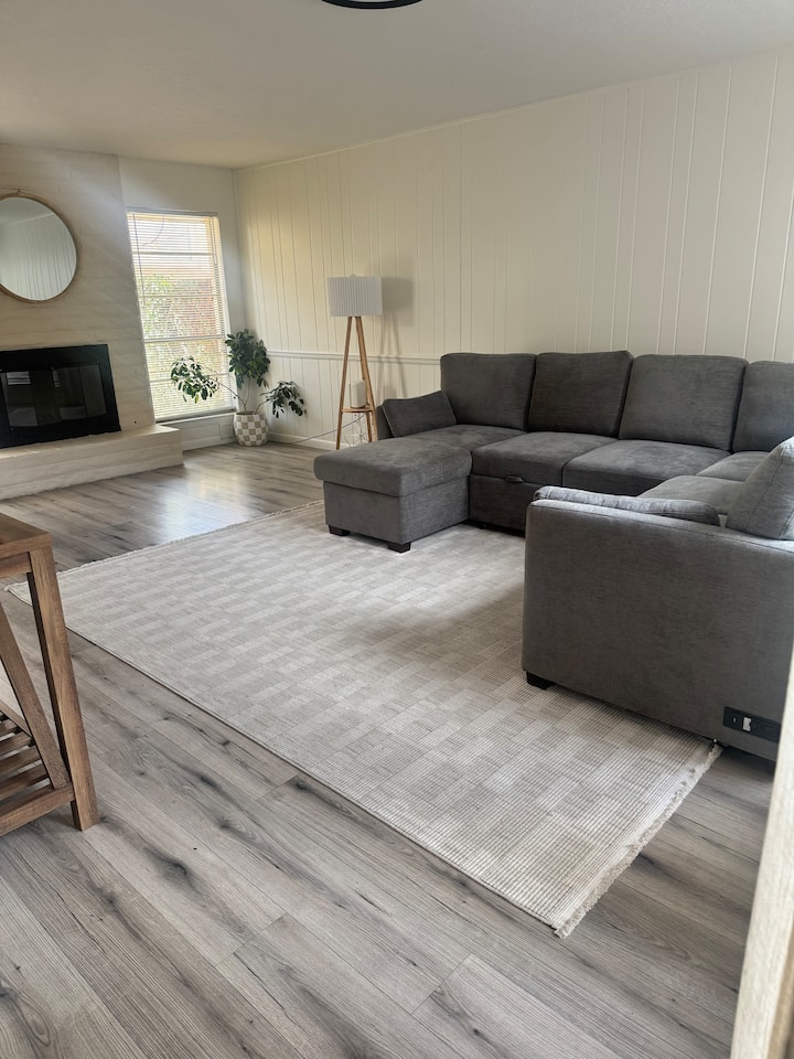 Casitab Cozy Casita Near Sandia Foothills & Trails - Albuquerque, NM