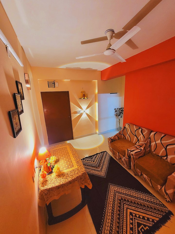 Cosy 1bhk In Newtown • Near Tcs & Ecospace•airport - China