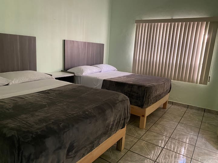 Casa En El Corazón De Celaya - Celaya