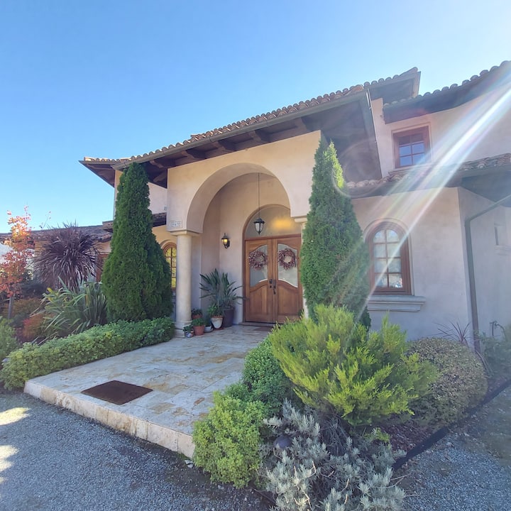 Vineyard Estate Minutes From Downtown Los Gatos - Boulder Creek, CA