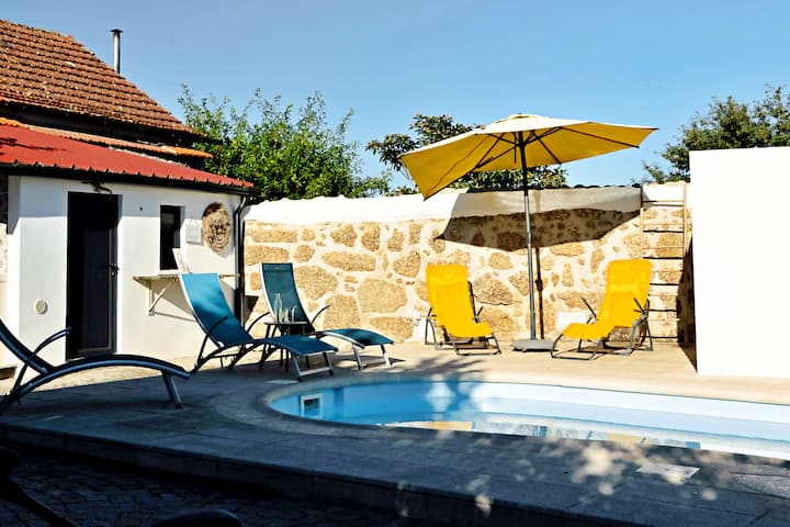 Charming Stone Villa With Hot Pool By Hostiva - Santa Comba Dão