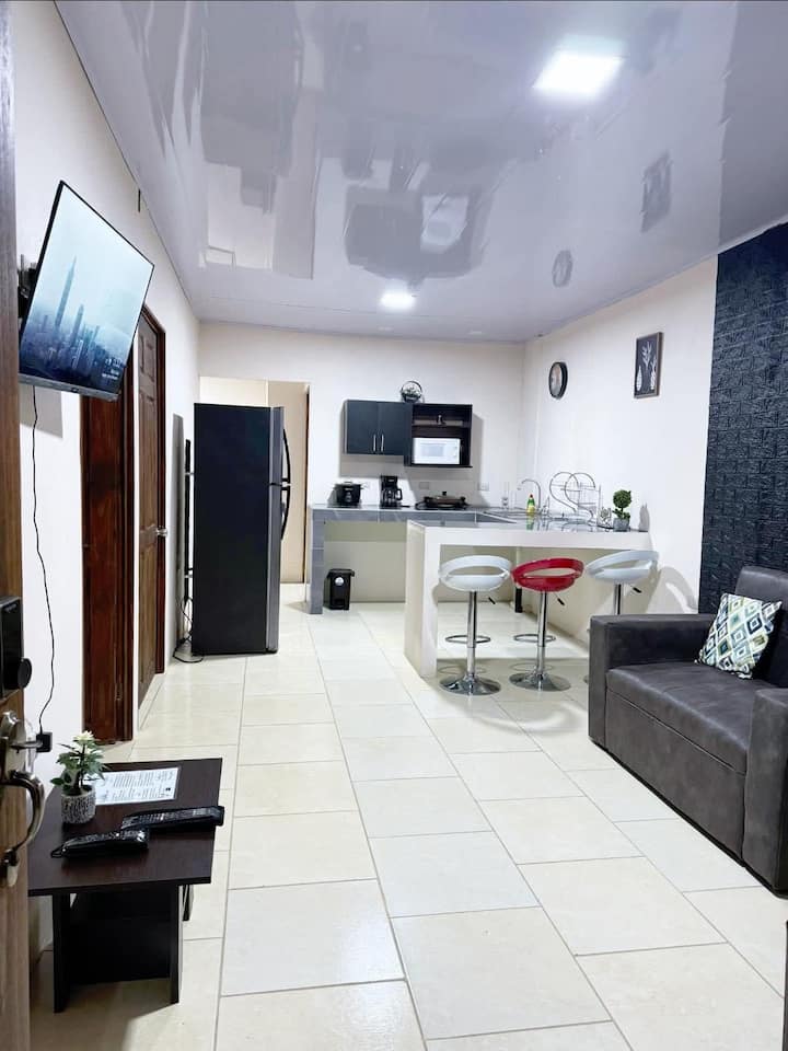 Jacuzzi Privado • A/c •1.5 Km Centro De La Fortuna - La Fortuna