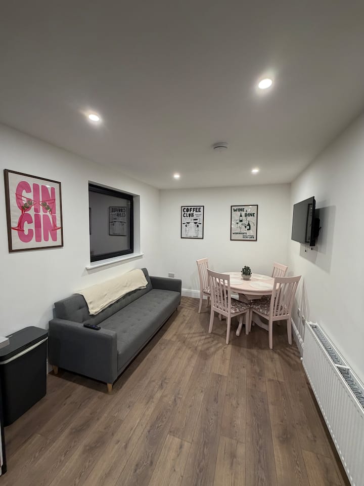 The Lodge- Balrath - Drogheda