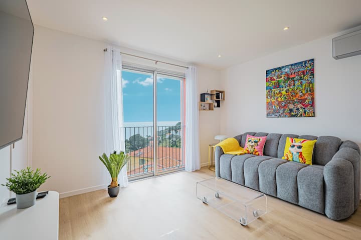 Vue Mer, Parking, 3 Pièces Proche Monaco - Monaco