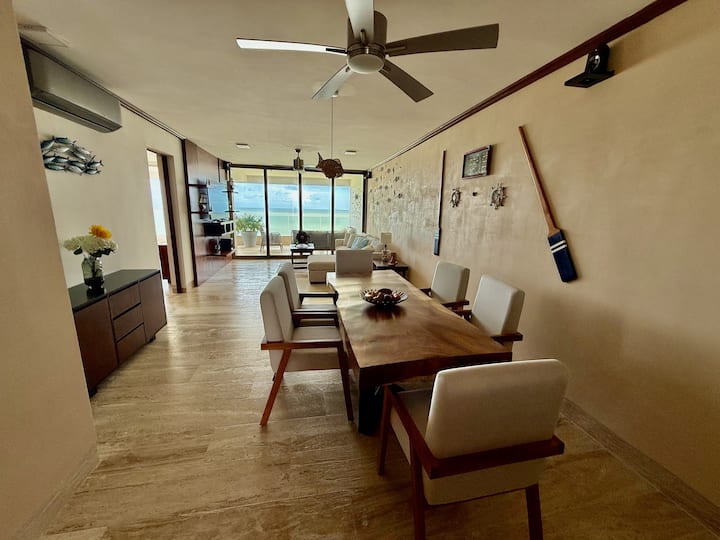 Departamento De Lujo, Frente Al Mar, En La Playa - Yucatán