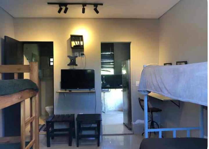 Studio Com Ar Condicionado. - Itatiba