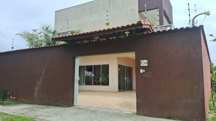 Excelente Casa Em Peruíbe C/vista P/o Mar. - Peruíbe