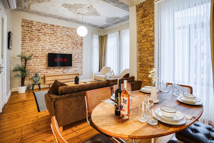 Majestueux Pera 2: Turkish Bath 3 Br 4 Ac Elevator - Istanbul