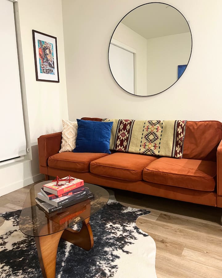 The Hayward Haven - Castro Valley, CA