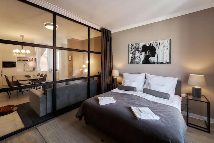 Feel Right At Home - Budapest Most Iconic Postcode - Budapest