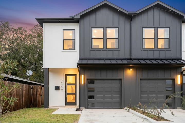 The Lisboa – 4br Spacious Home | Backyard + Bbq - Houston, TX