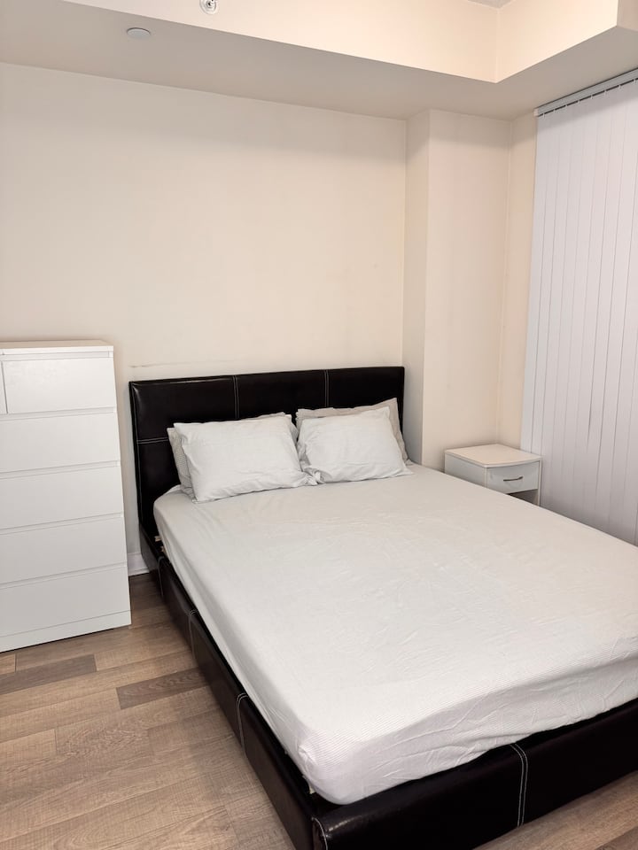 New Condo In Mississauga Close To Hurontario - Mississauga