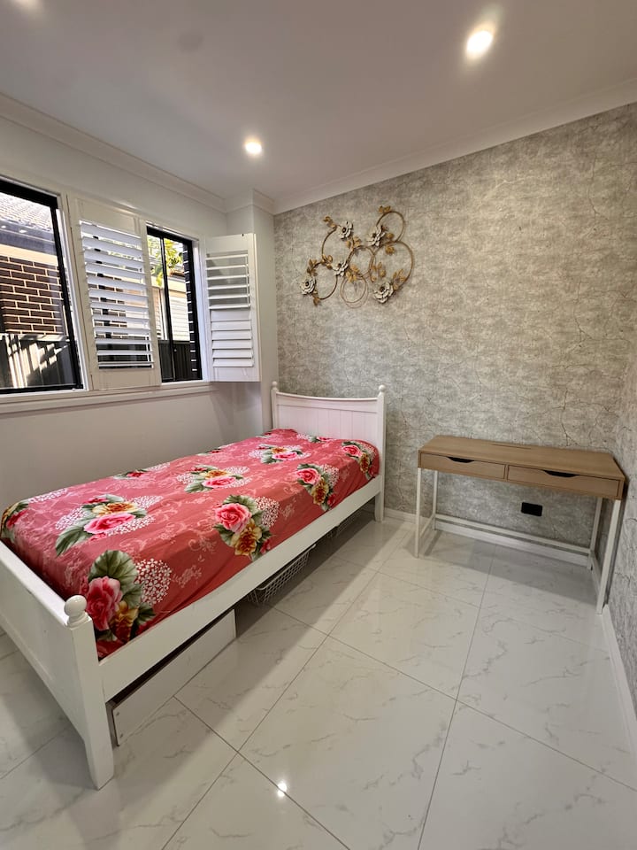 Brand-new Luxury Guest House/modern 2br/best Locat - Campbelltown