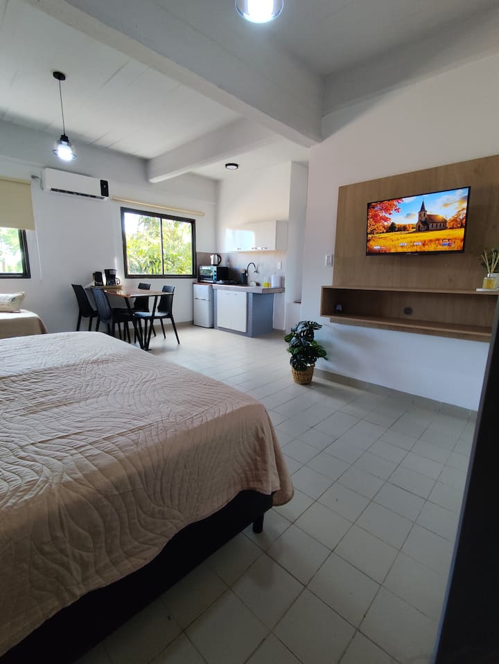 Monoambienteeldorado1
Lindo, Cómodo Y Seguro - Eldorado