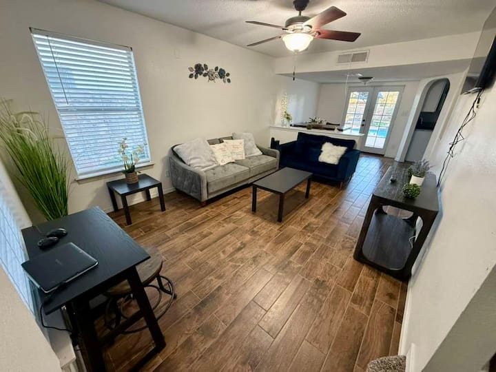 Relax & Unwind For Work, Rest & Family - El Paso, TX