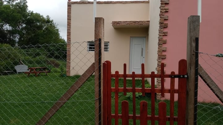 Casita Rosa - San José, Argentina