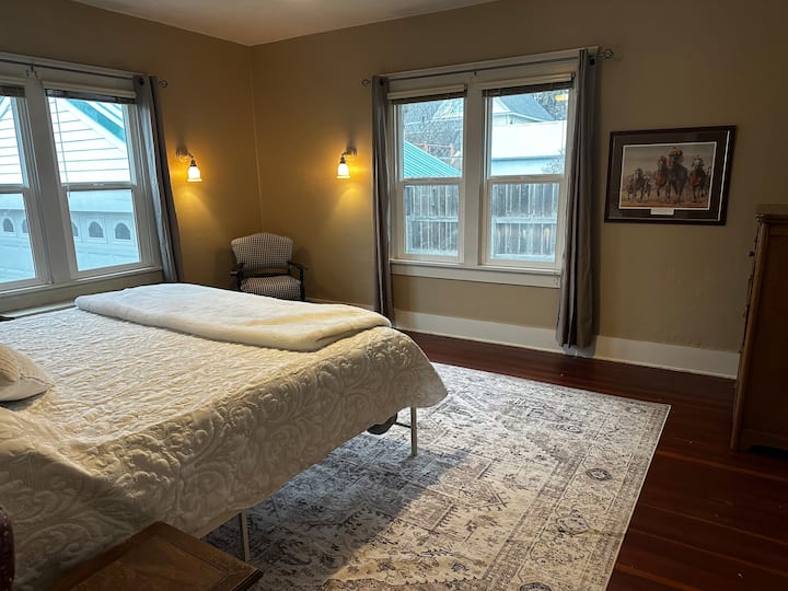Charming And Walkable 2br North Hill Home - Pendleton, OR