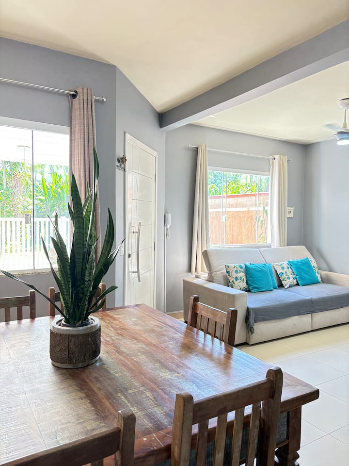 Sobrado Tranquilo Com Ar Condicionado Nos Quartos - Morretes