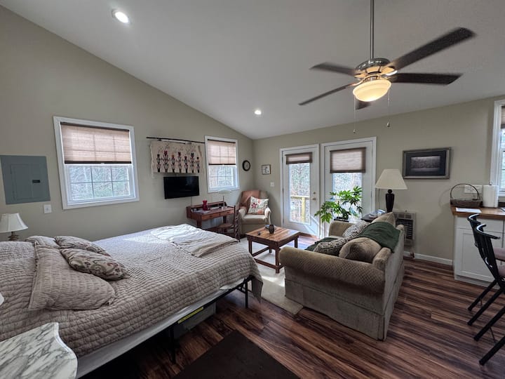 The Askin Anchor At Center Hill Lake (B) - Smithville, TN