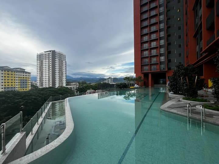 Ipoh Piccadilly Pool View P2 (Smart Tv & Wi-fi) - Ipoh