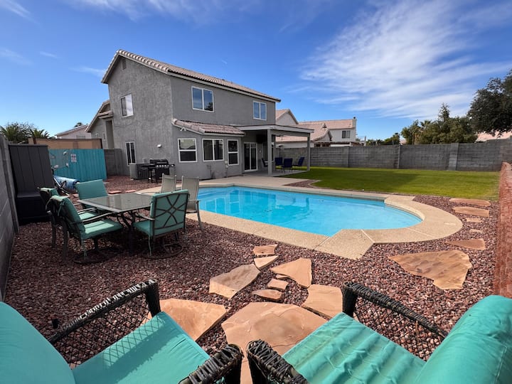 Epic Peoria Home For Easy Living. - Peoria, AZ