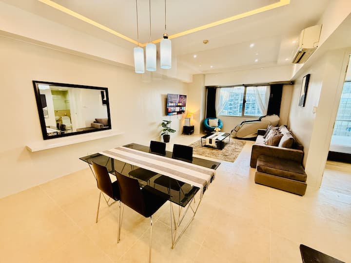 Letstay: Bgc (42b) 2-br 86-sqm Renovated Dec 2025 - Taguig