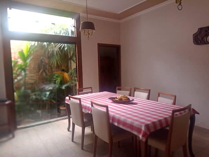 Casa Centro De Passos Prox Capitolio - Passos