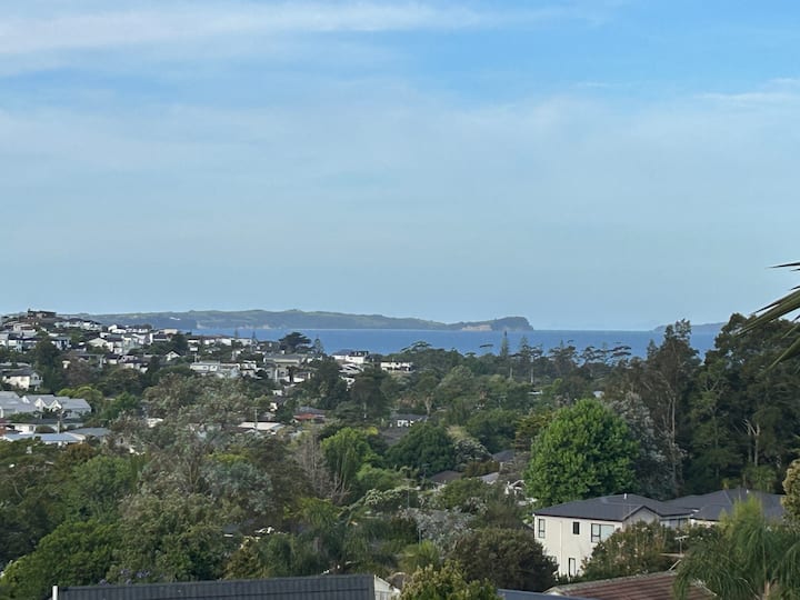 Lovely Home With 4
Perfect For Modern Living, - Auckland