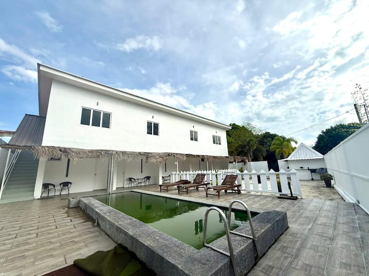Village Hideaway Suites Langkawi (Suite Three) - Pantai Cenang