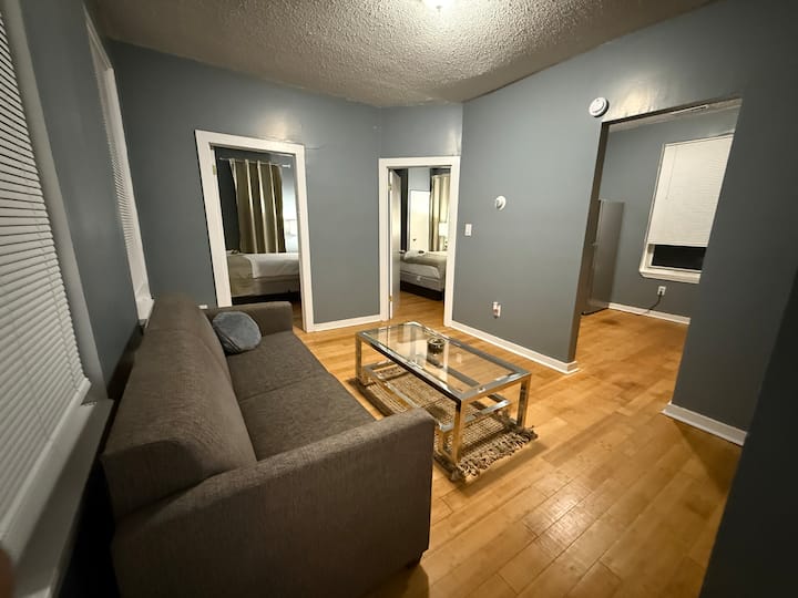 2 Bedroom Cozy And Clean Flat - New Haven, CT