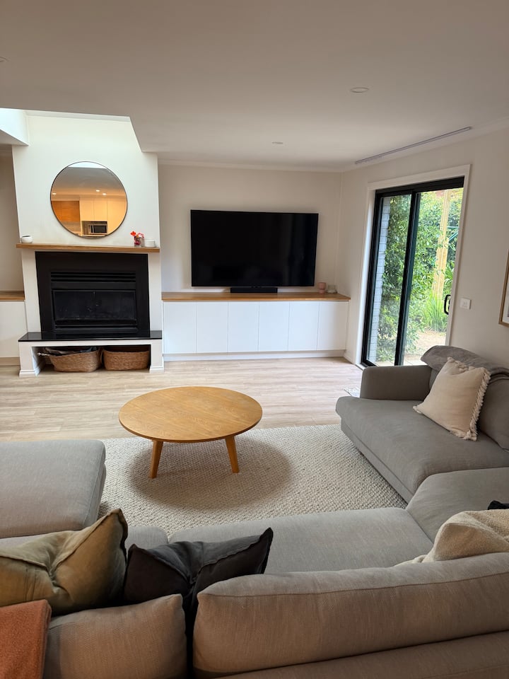 Coastal Dream - Ocean Grove