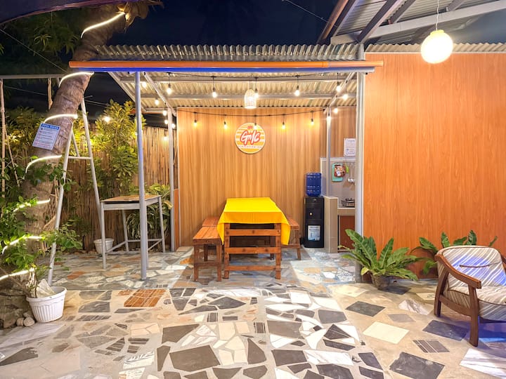 Gmc Staycation Inn, You Can Relax And Recharge. - Naval