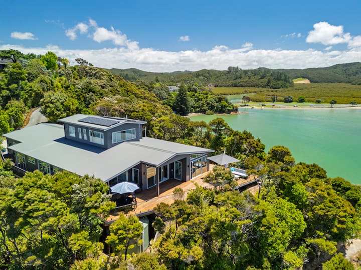 Paihia Luxury + Views - Waitangi