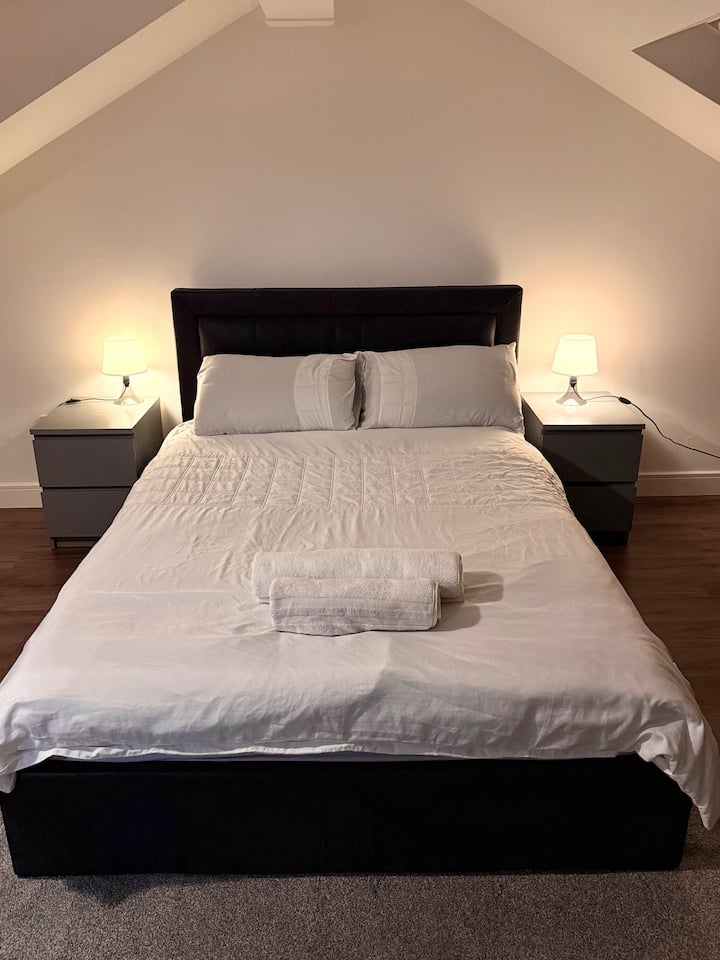Modern Studio Flat Apartment In London - London