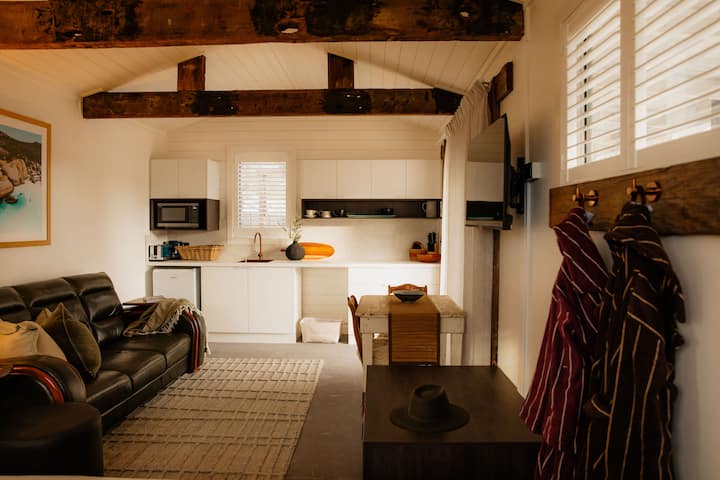 Esperance Port Beach Studio - Esperance