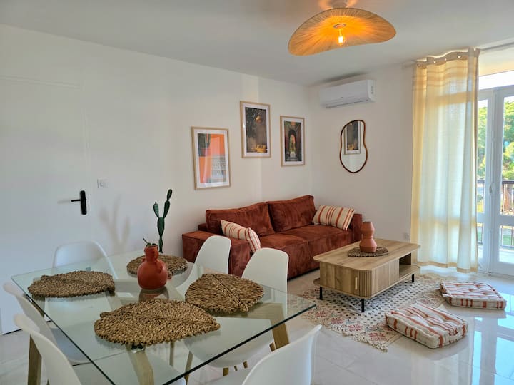 Grand 3 Chambres – Bohème Chic Près Du Stade - Perpignan