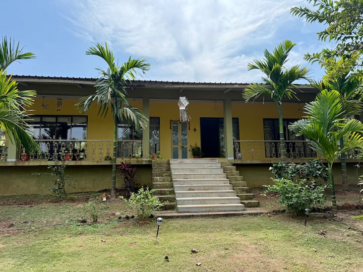 Vrinda Farm /Serene Areca Farm Hideaway /Sleeps 4 - Goa