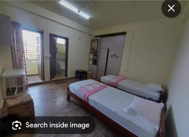 Room4 In Shared House - Giftland Homestay - Aizawl