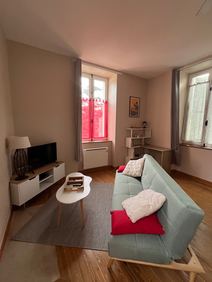 T3 De 55 M2 Au 2ème éTage Avec Vue Sur Le Parc - Vals-les-Bains