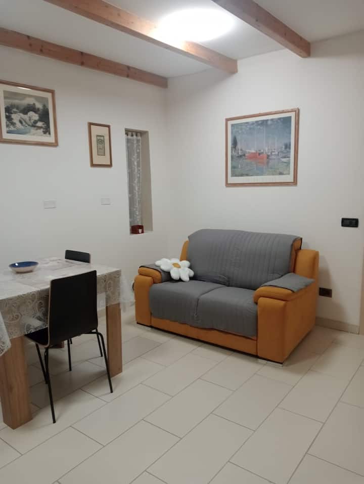 Miniappartamento Con Cucina Sala Da Pranzo E Bagno - Mestre