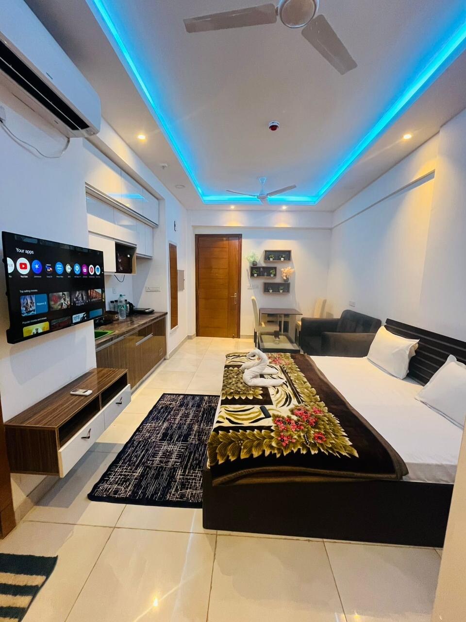 Atha, le studio de luxe 02 - Appartements à louer à Noida, Uttar Pradesh, Inde - Airbnb