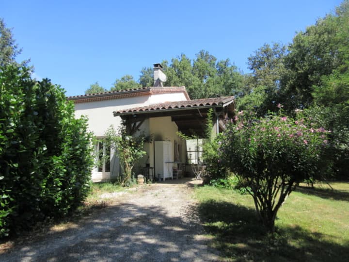 Maison Spacieuse Située Dans Un Grand Parc - Agen