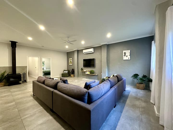 Tanawha Rainforest Retreat On The Sunshine Coast - Bribie Island