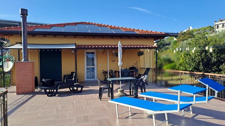 Casa Vacanze A San Bartolomeo Al Mare - Cervo