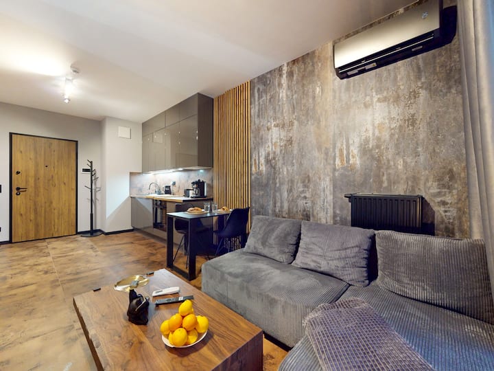 Teddy Studio Redutowa | Air-conditioning Parking - Varsovie