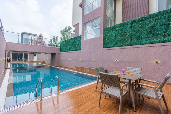 Twins A Villa - Lonavla