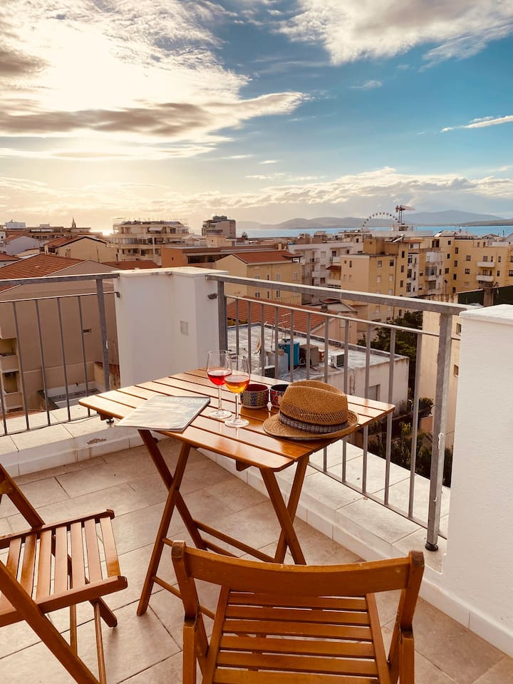 Appartement Rooftop Vue Mer - Idéal Vacances - Alghero