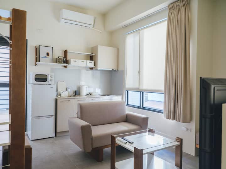 【貳壹】 – 酒店式公寓 (商務長租型、包月旅遊居住)New【環境用次氯酸全室消毒】 - Taichung City