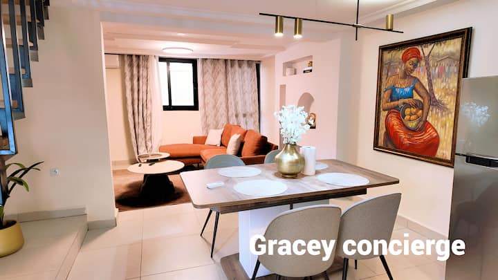 Charmant Appartement De 2 Chambres Avec Generateur - Kinshasa